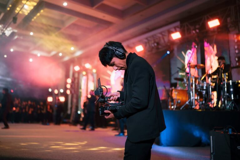 Top 10 Richest Musicians in 2025 - Trivava